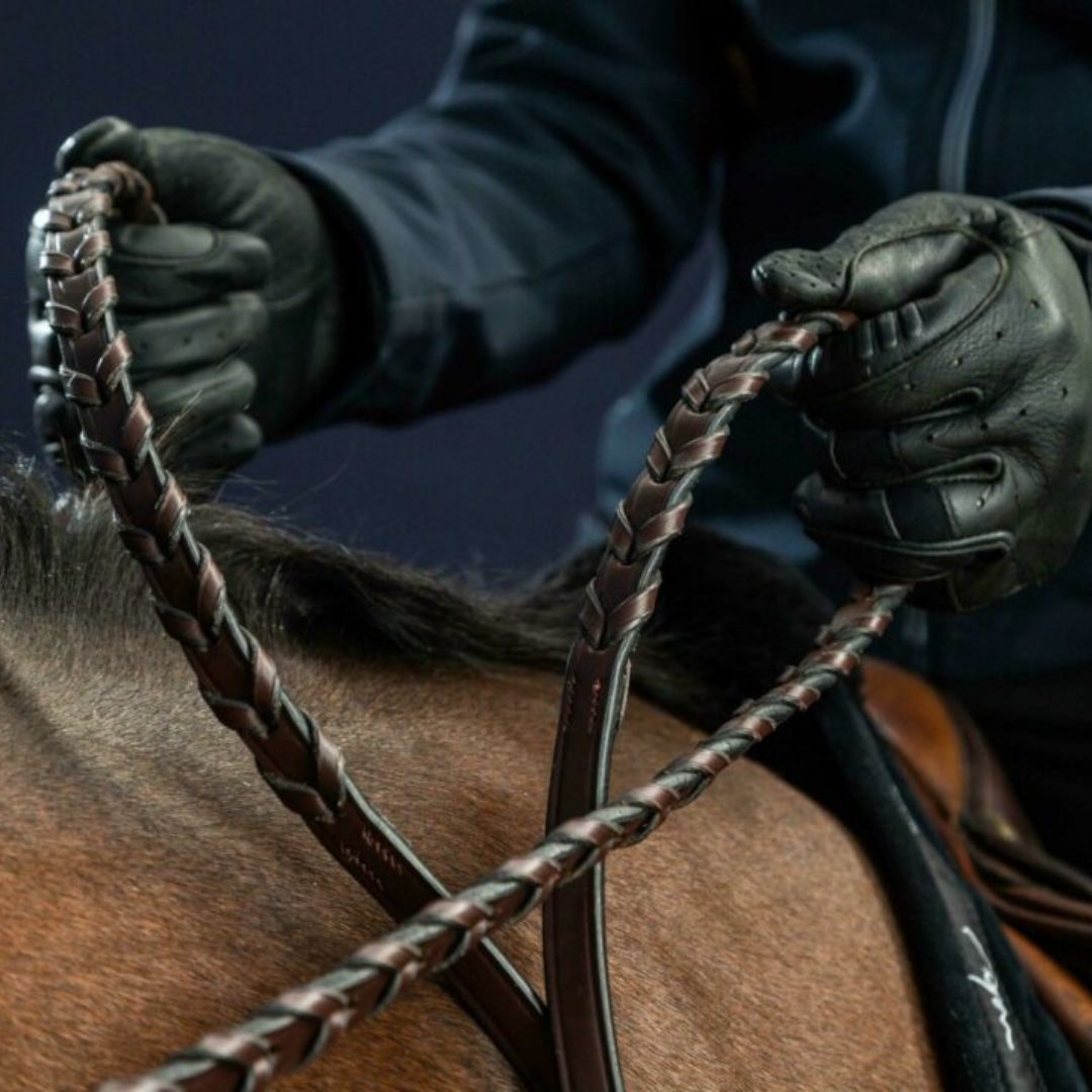 Dy'on Hunter Collection Laced Reins - 1/2" – Malvern Saddlery